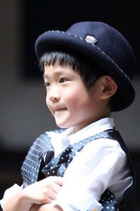 Joe Chaw個人資料簡介_Joe Chaw圖片寫真_生活照_家庭背景-明星庫劇情網